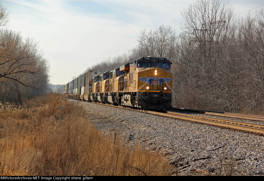 UP 7739 Heads Up an All Elephant style lashup.